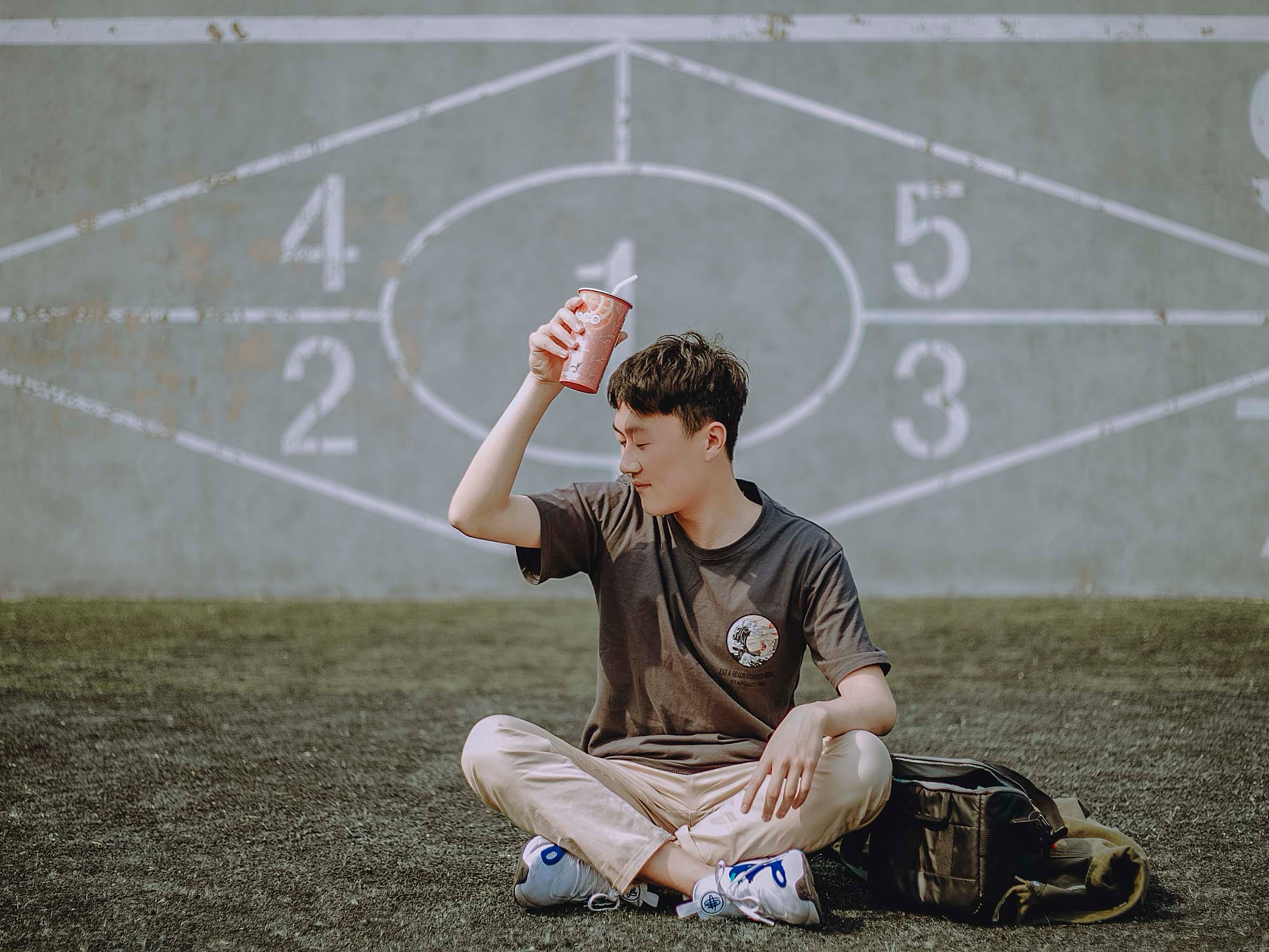 假装入夏_素木sumu-站酷ZCOOL