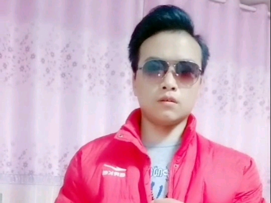 彭传伟-抖音彭少爷图集_他们叫叫我小左-站酷ZCOOL