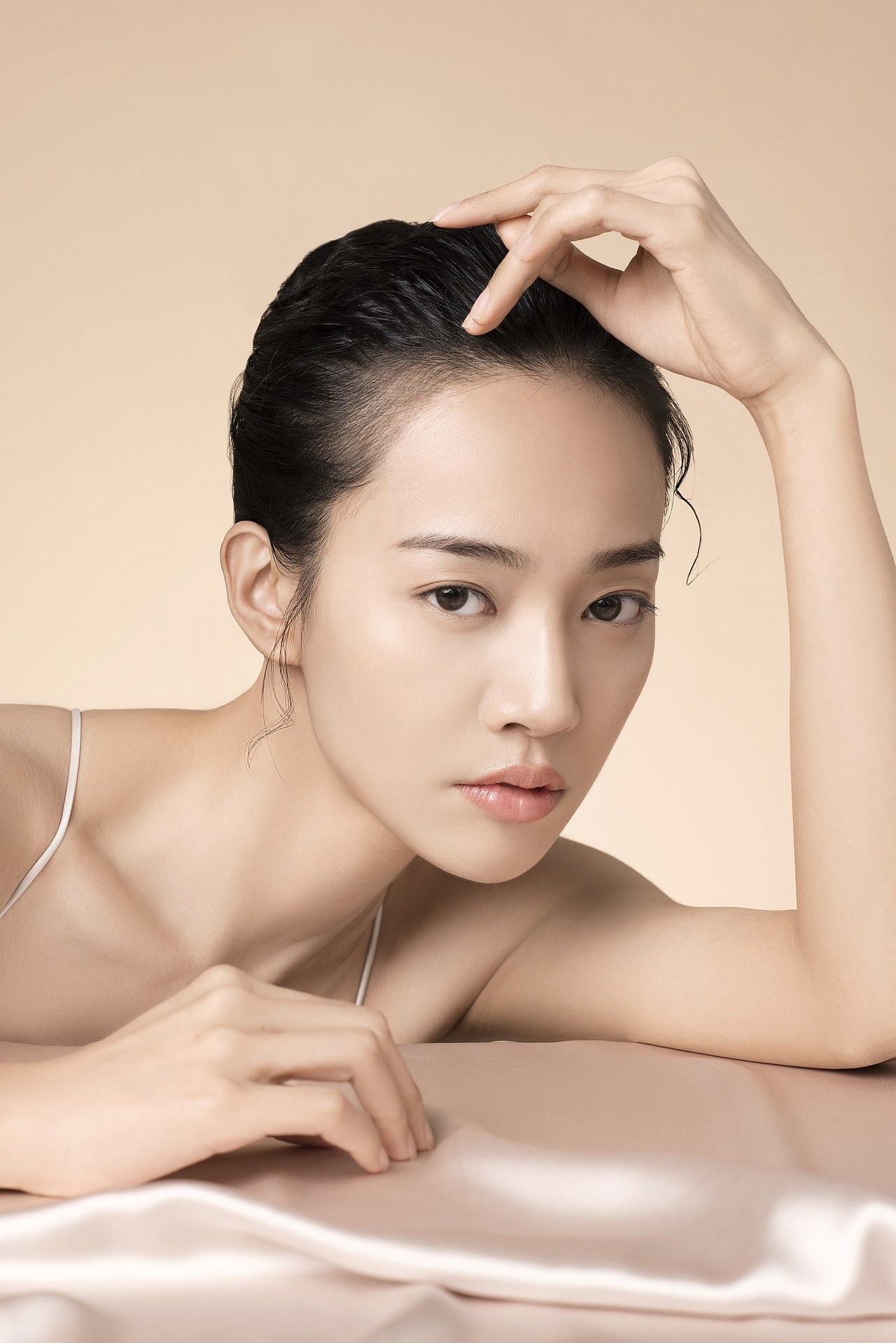 英树 粉底液 三件套_stan006-站酷ZCOOL