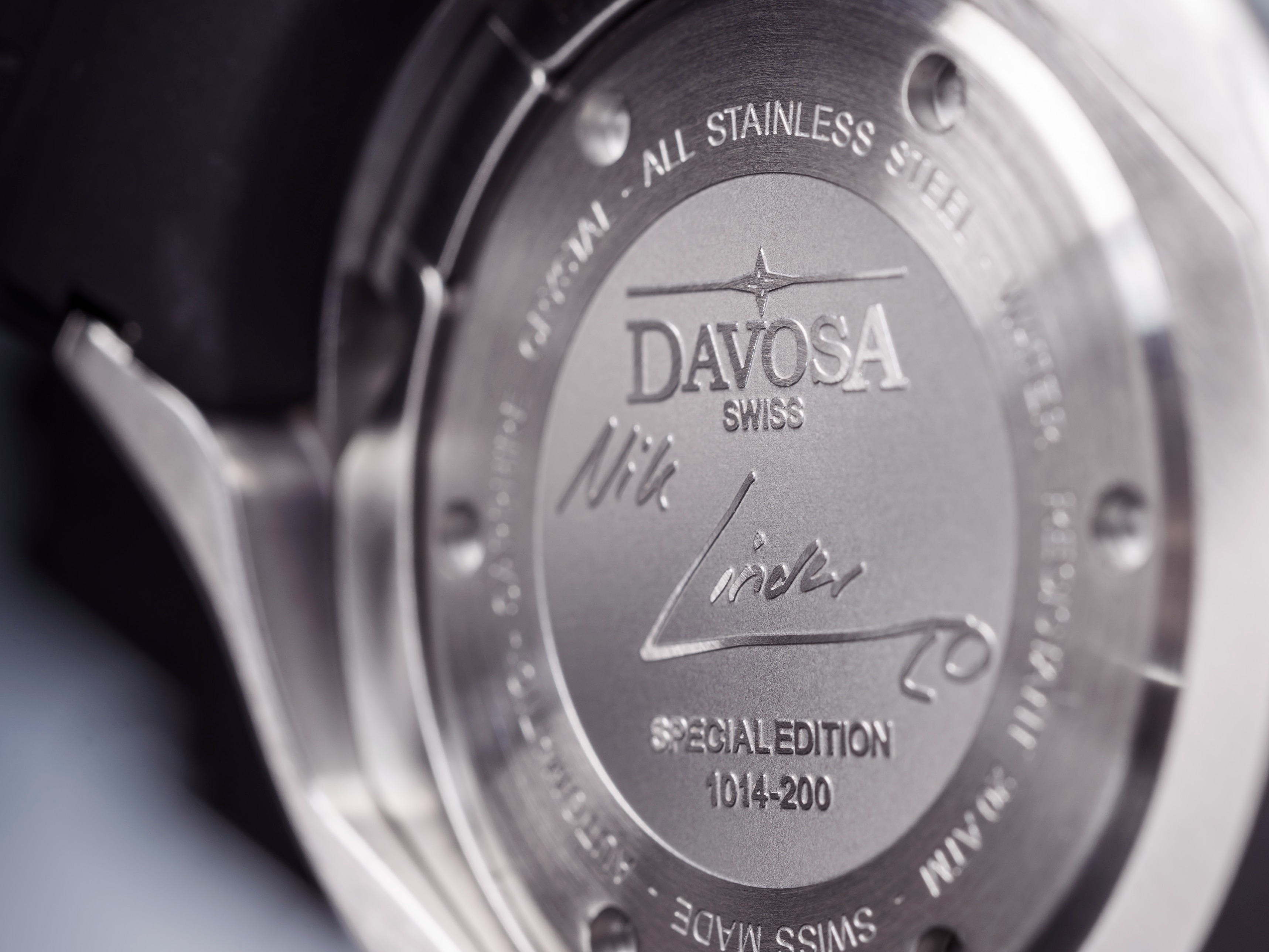 迪沃斯davosa Apnea Diver Automatic_遗失了蜡笔的小新-站酷ZCOOL