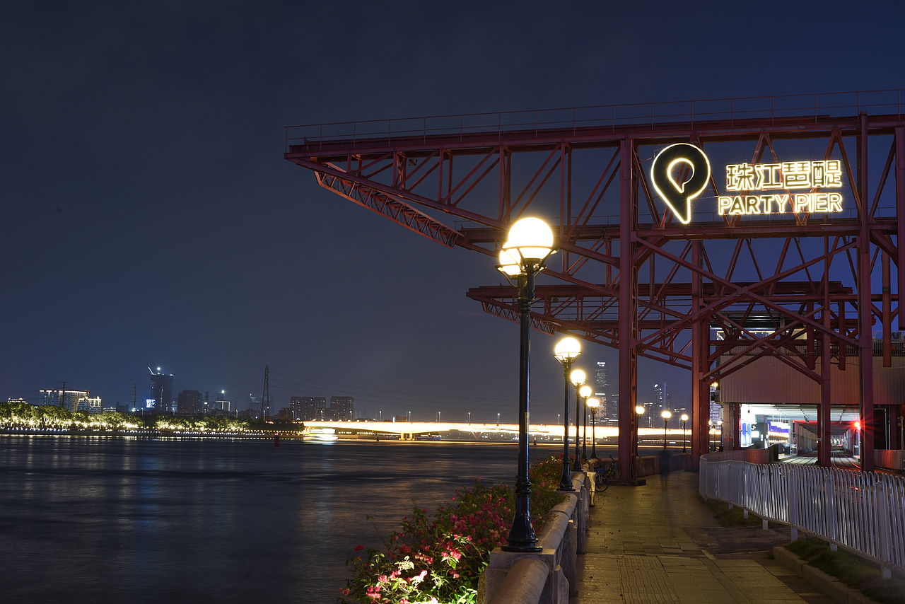 广州夜景（广州塔、猎德大桥）_nianfei-站酷ZCOOL