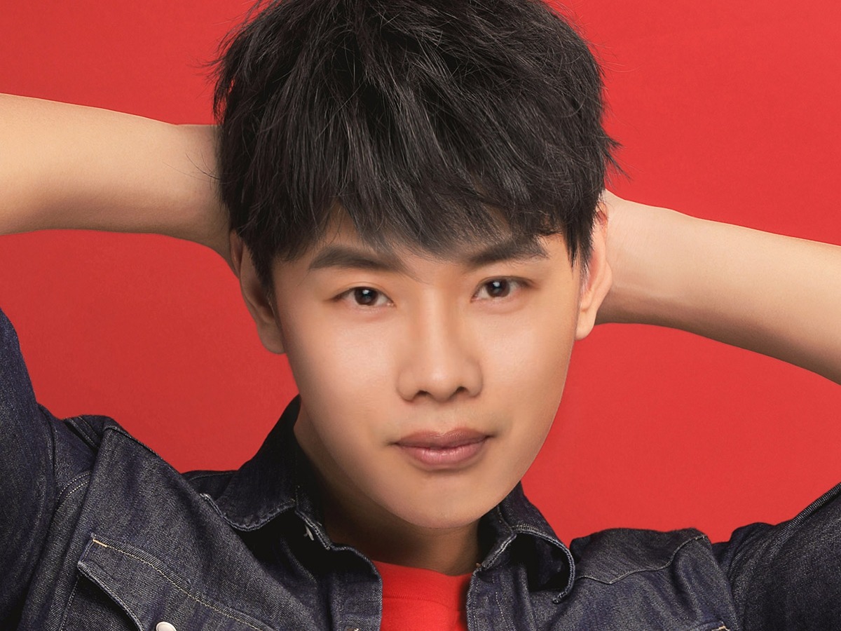 杨大侠HeroYang:洗尽铅华始见心， 一片真情似黄金｜歌词_杨大侠HeroYang-站酷ZCOOL