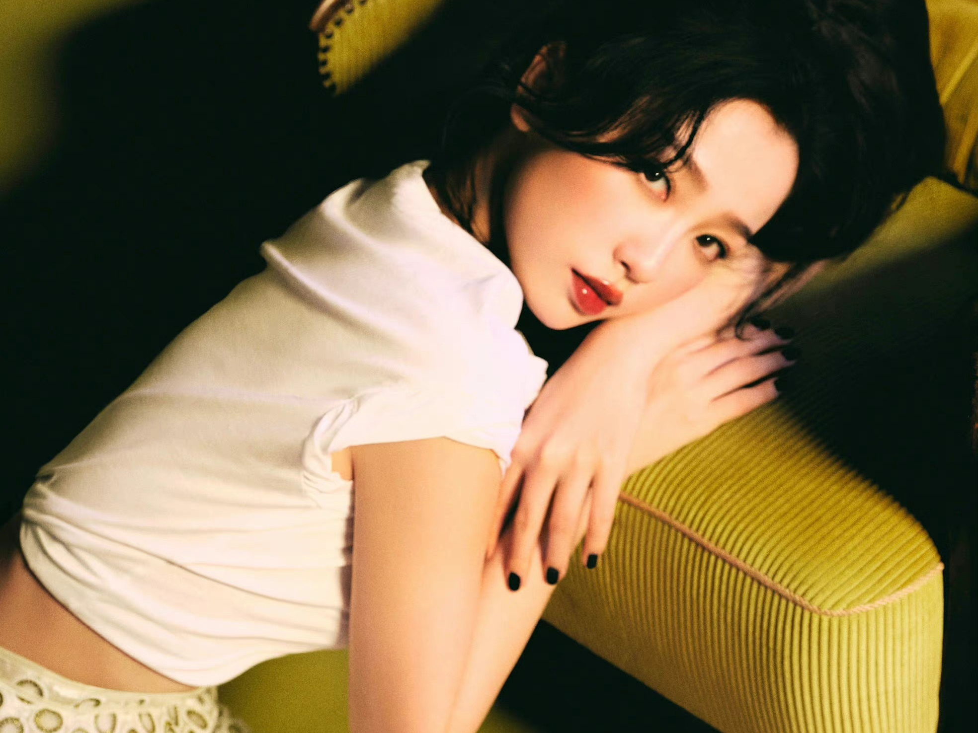 虞书欣 《super ELLE》_修图师宋圆圆-站酷ZCOOL