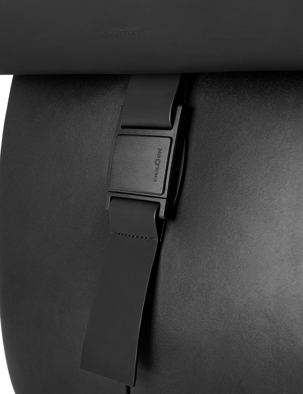 城市通勤背包-AVATRON_Big龙-站酷ZCOOL