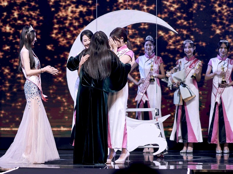 MISS ORIENT COSMOS PAGEANT2022总决赛（三）_慢灵魂Man-站酷ZCOOL