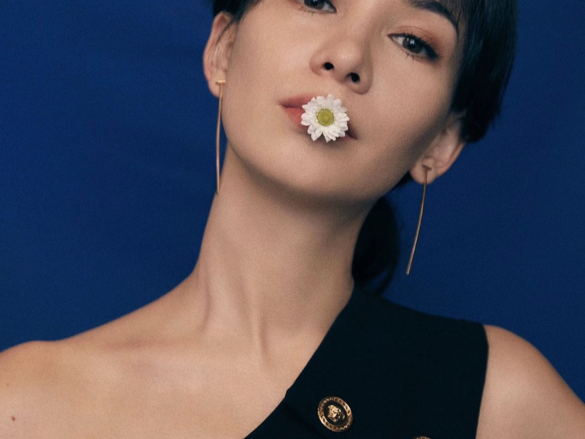 #卢靖姗 ️2020凤凰网时尚之选_田野Allen-站酷ZCOOL