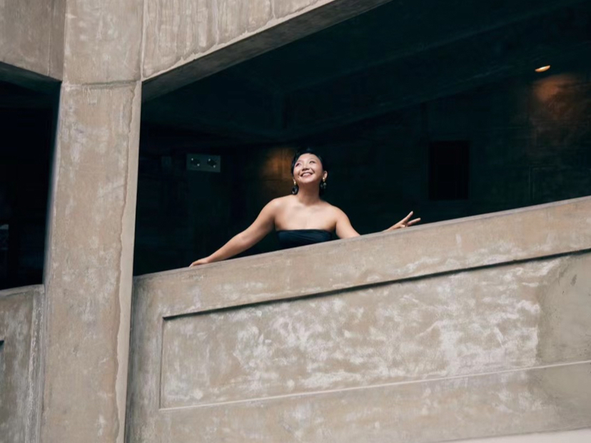 上海国际电影节 x #小辣李嘉琦 平面拍摄_田野Allen-站酷ZCOOL