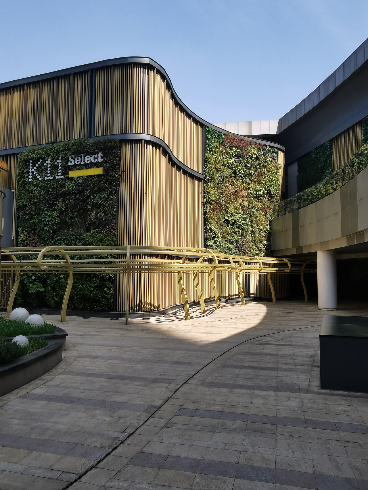 武汉光谷K11导视设计考察分享 _长沙设计师老胡-站酷ZCOOL