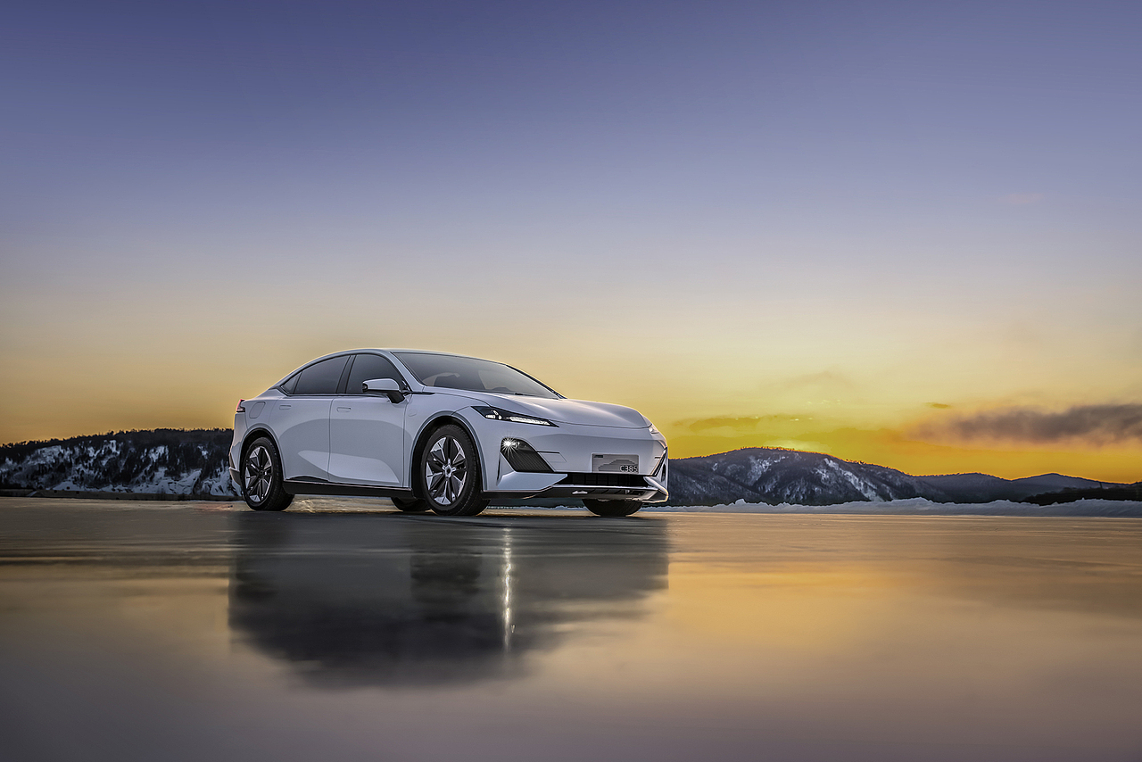 汽车修图-长安深蓝SL03冰雪试驾_猫猊咔-站酷ZCOOL