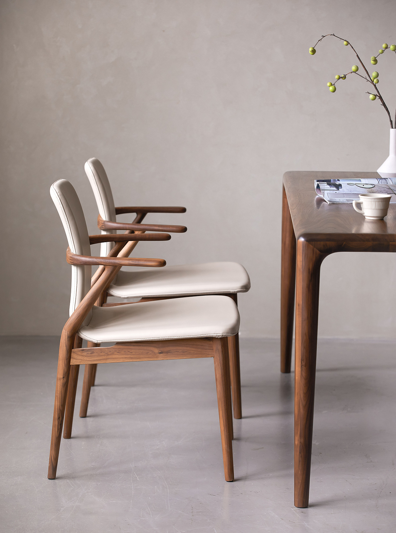 一把椅子_卜落卜落-站酷ZCOOL