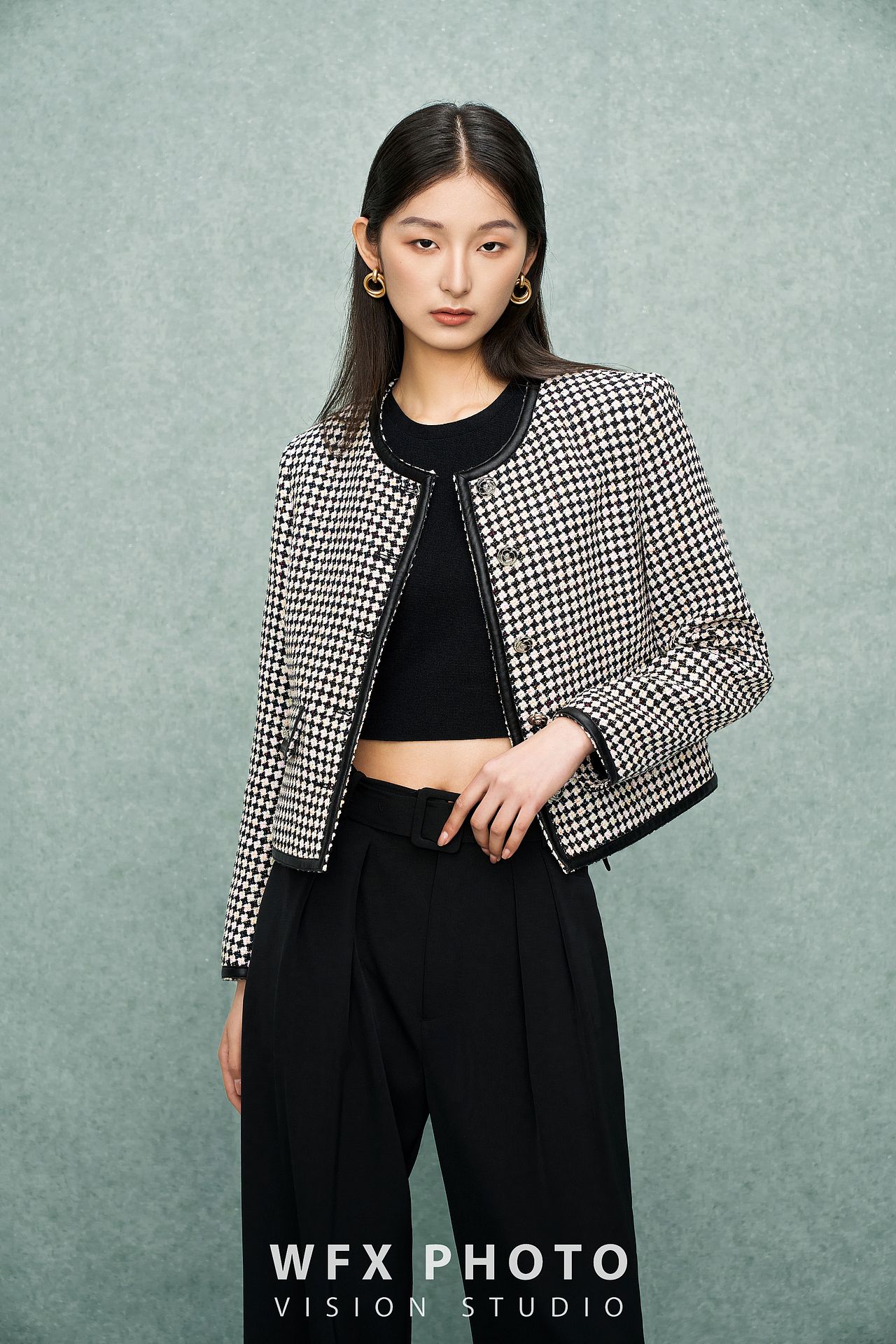 简单场景也能拍出高级感 | 女装拍摄 | LOOKBOOK拍摄_WFX无非新摄影-站酷ZCOOL