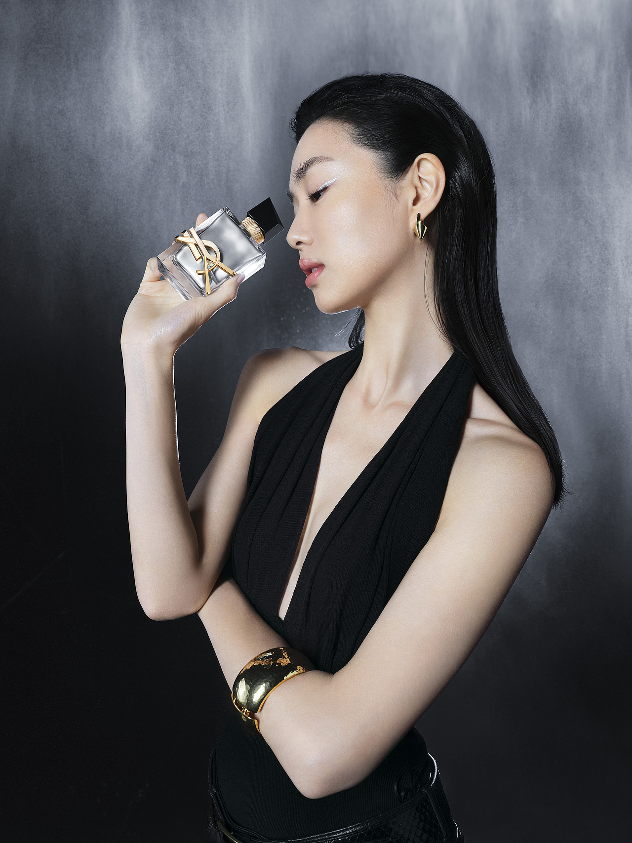 GQ&YSL香水大片_摄影师刘杨-站酷ZCOOL