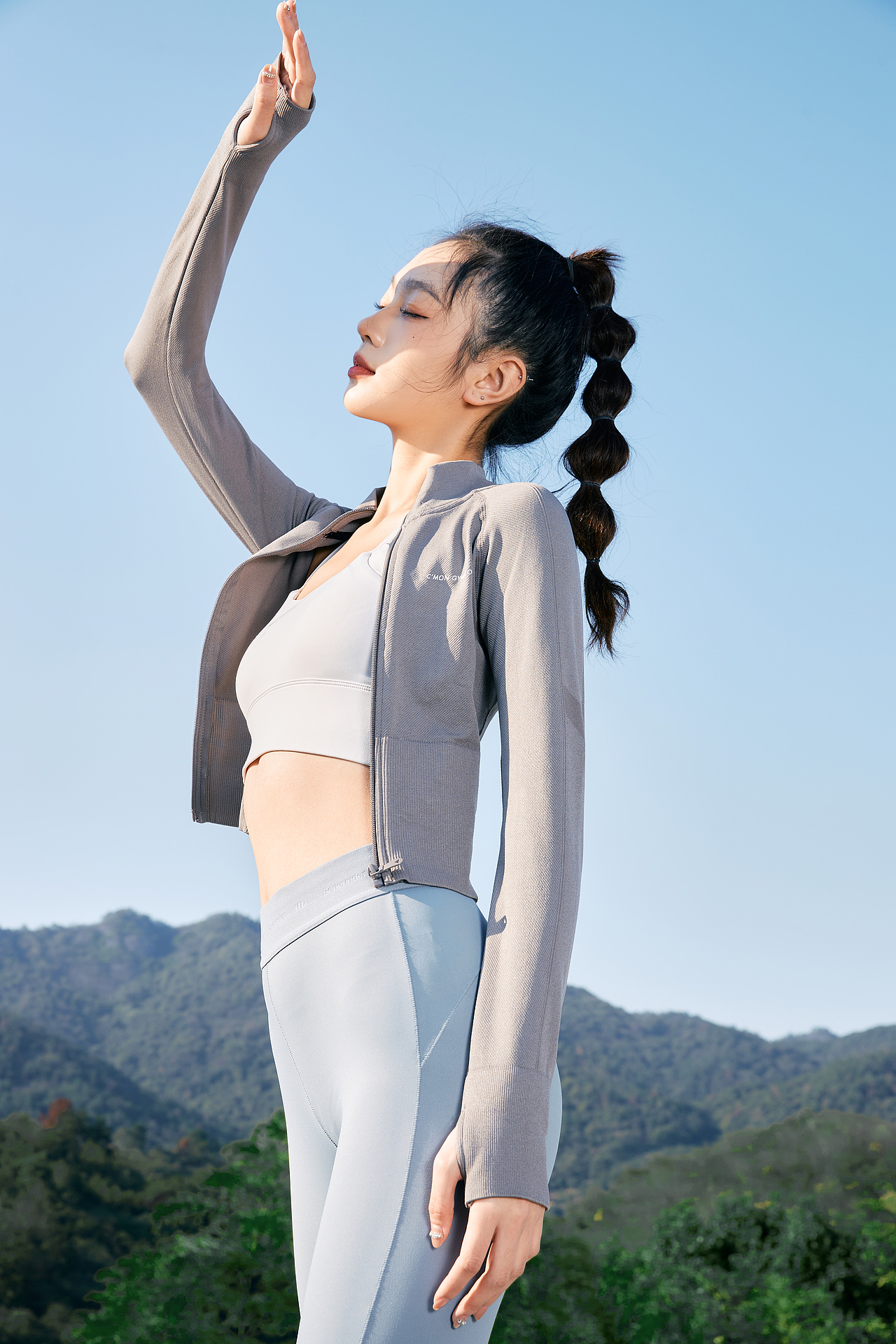 APEX模特-七七&娜依_美丽星空June-站酷ZCOOL