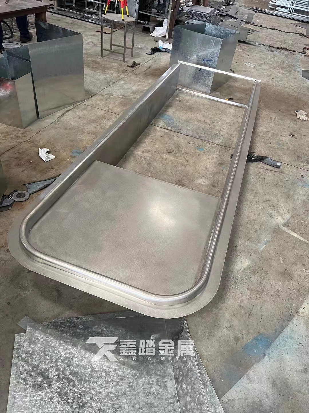 售楼部酒店大堂曲面不锈钢门套 定制弧形不锈钢门套_xt188869-站酷ZCOOL