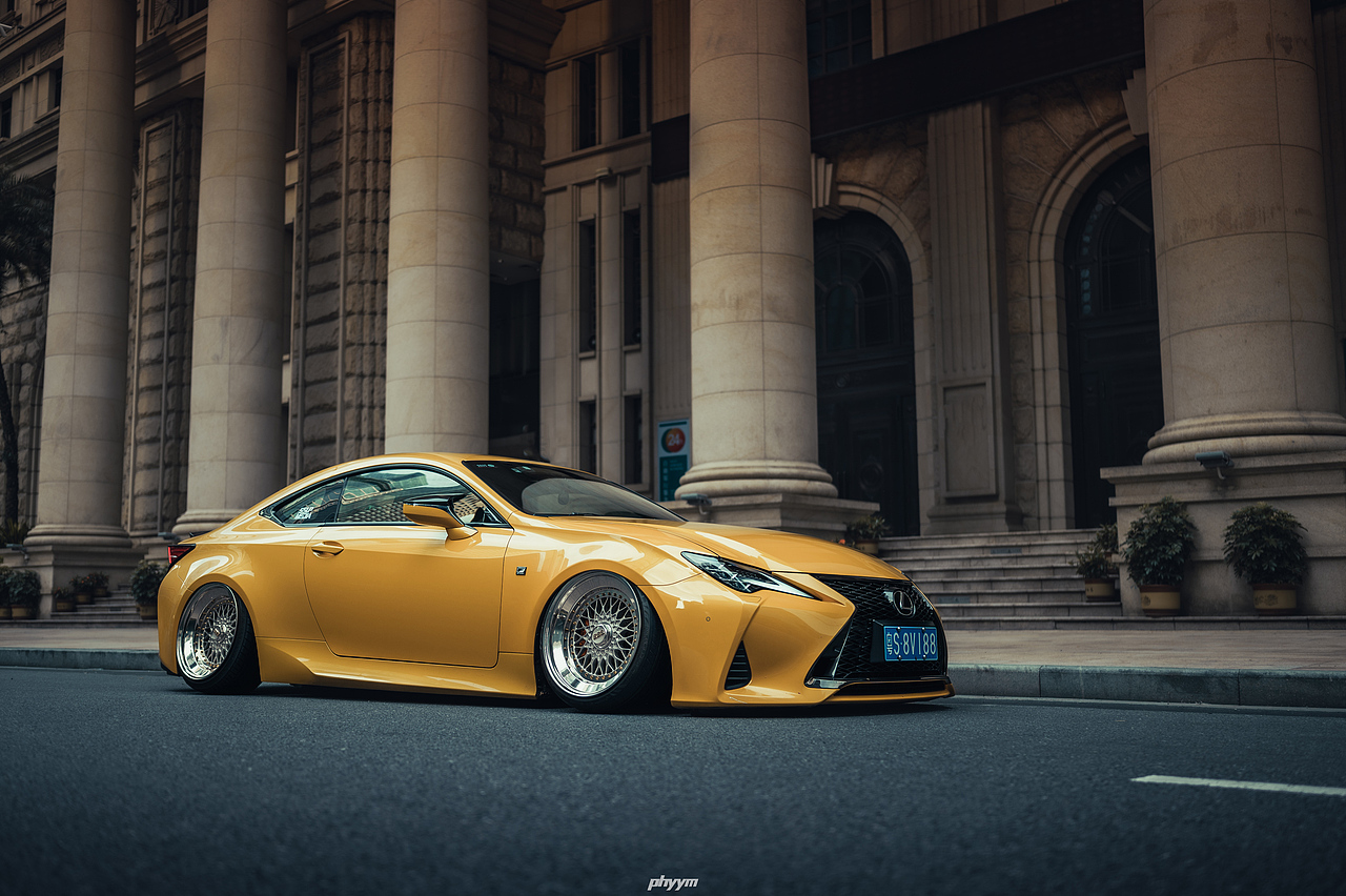 汽车摄影 雷克萨斯RC YELLOW_phyym玉米-站酷ZCOOL