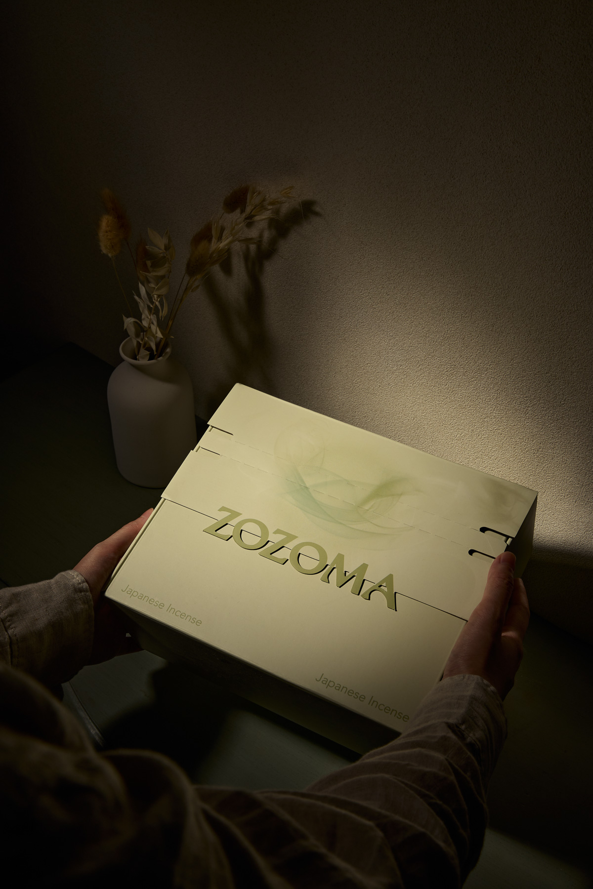 ZOZOMA｜侘寂风小众创意香氛｜平面摄影_拂图影像-站酷ZCOOL