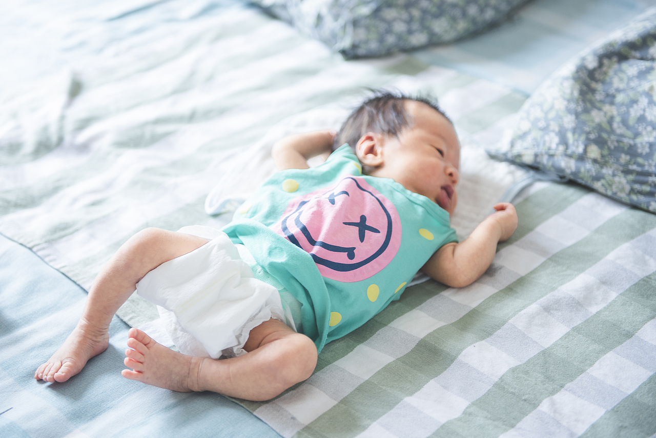 RunRun满月纪念_梅柒鹤子-站酷ZCOOL