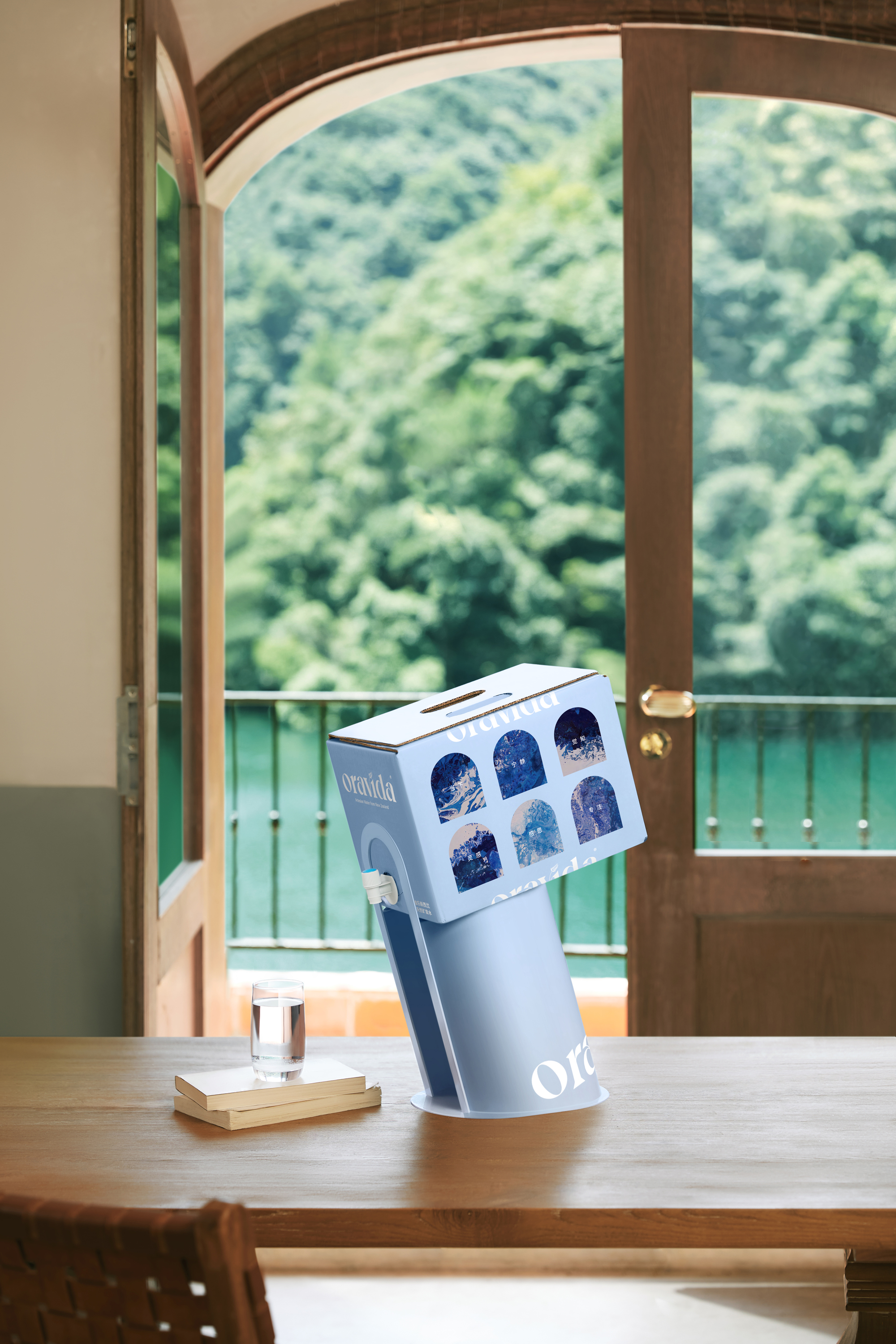 产品摄影｜oravida乐维兰天然矿泉水_摄影师Esokkk-站酷ZCOOL