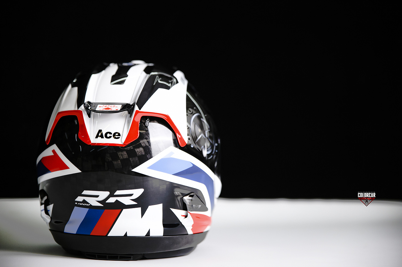 BMW头盔版画_18710241498gxy-站酷ZCOOL