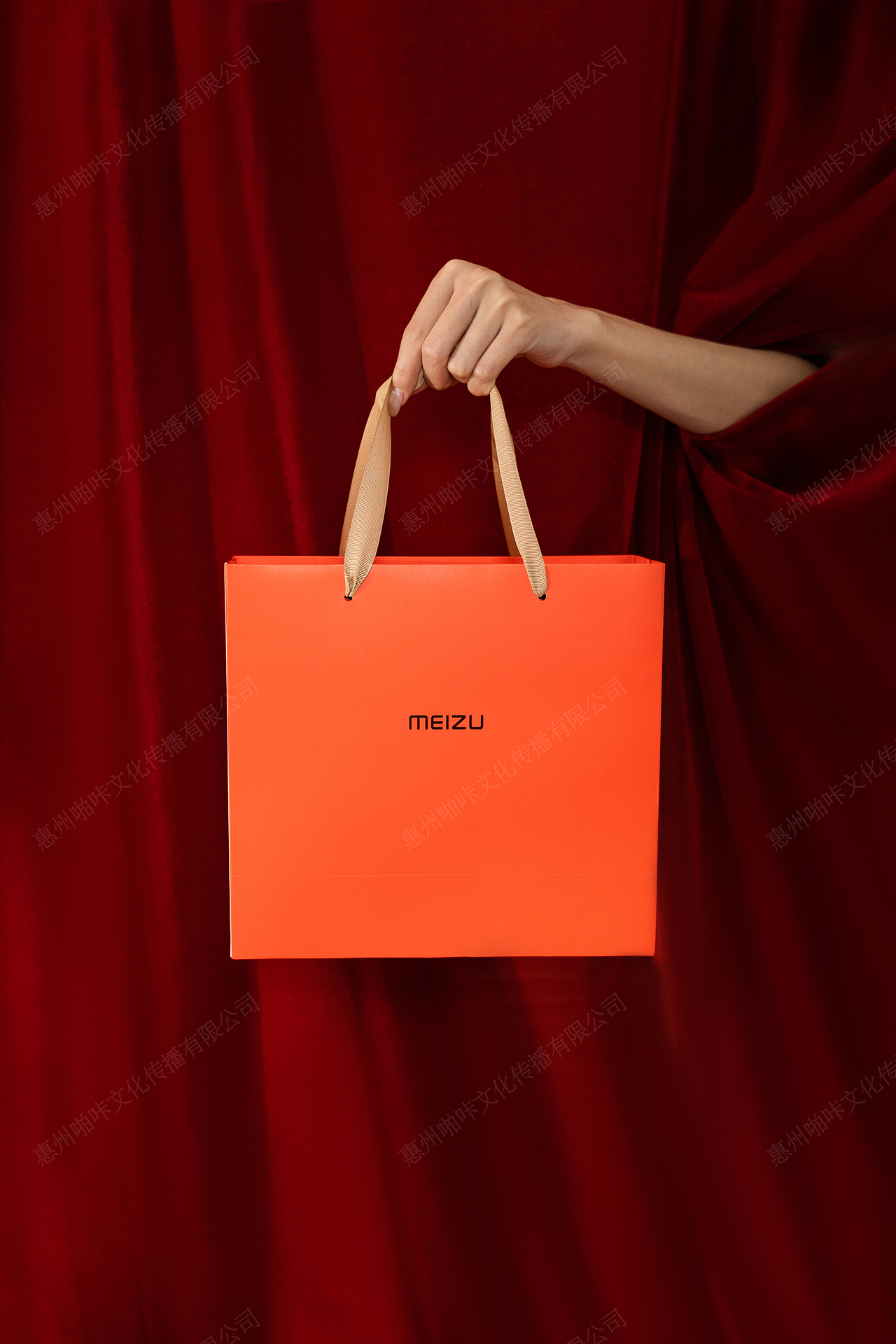 魅族礼盒拍摄1_啪咔文化传播-站酷ZCOOL