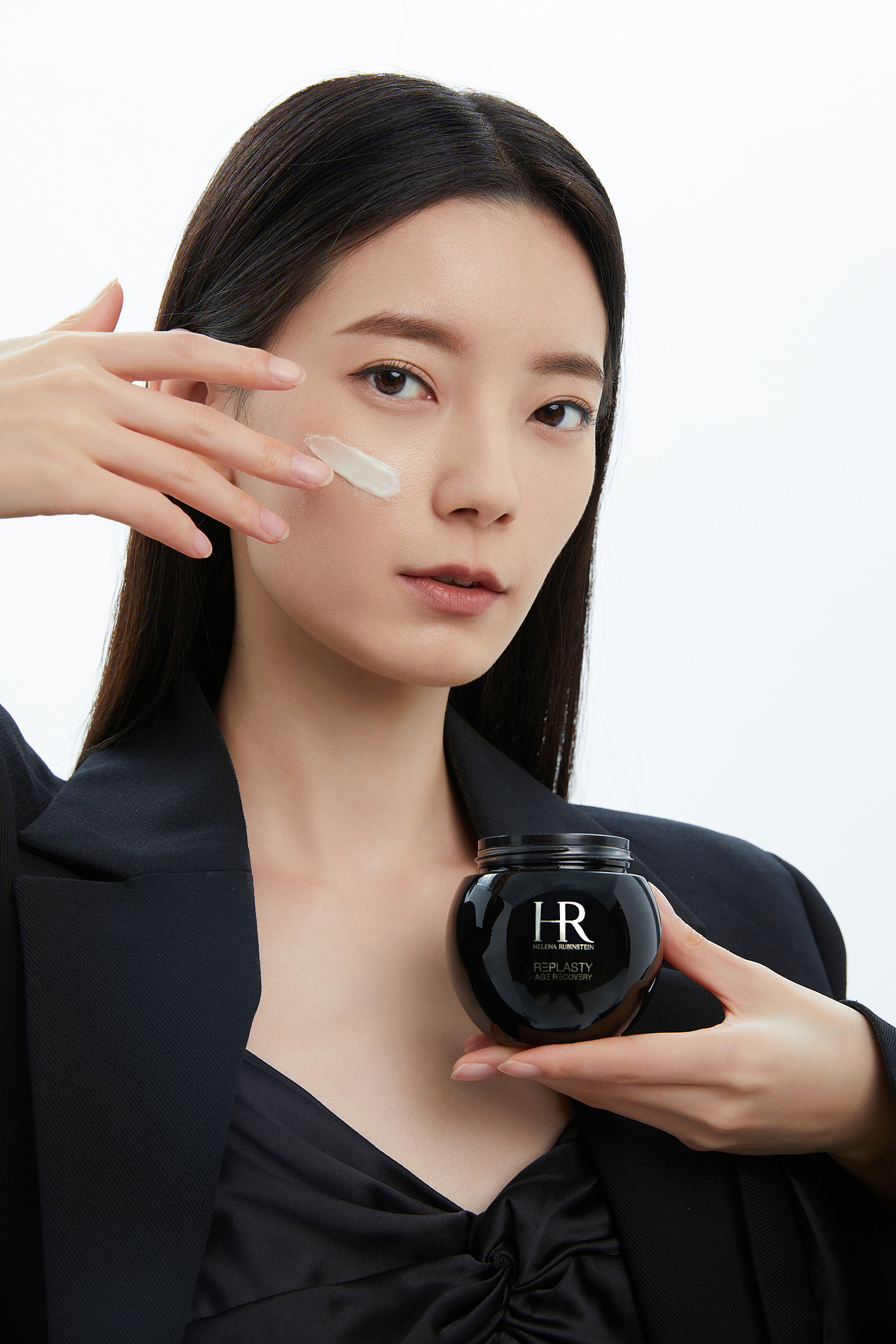 赫莲娜黑白绷带_Eva稍安勿躁-站酷ZCOOL