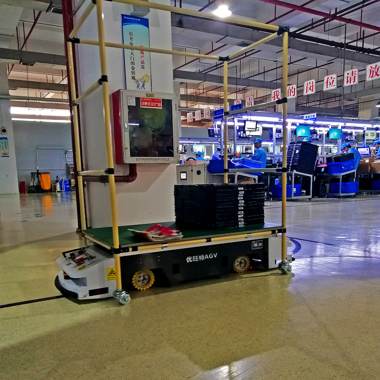 AGV双驱潜伏牵引式_Z705670198-站酷ZCOOL