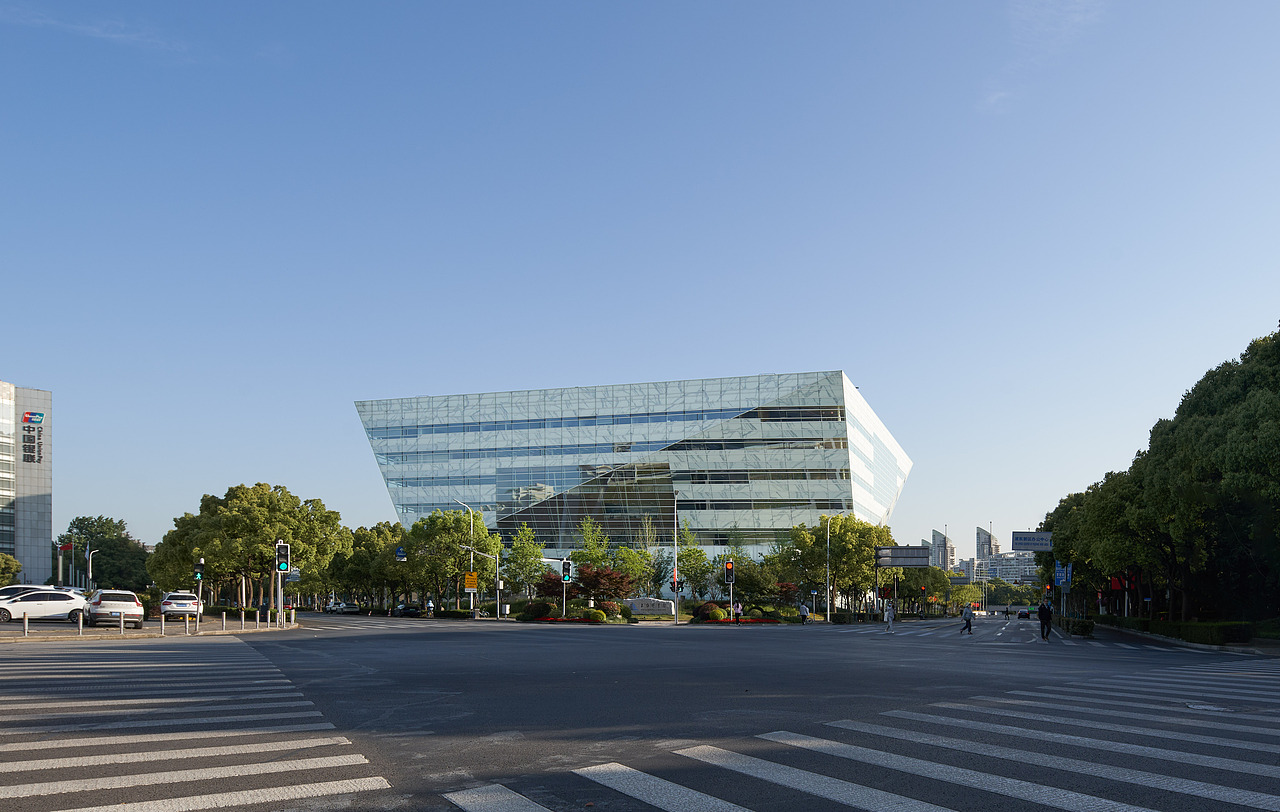 建筑摄影｜上海图书馆东馆_建筑摄影师乌凌君-站酷ZCOOL