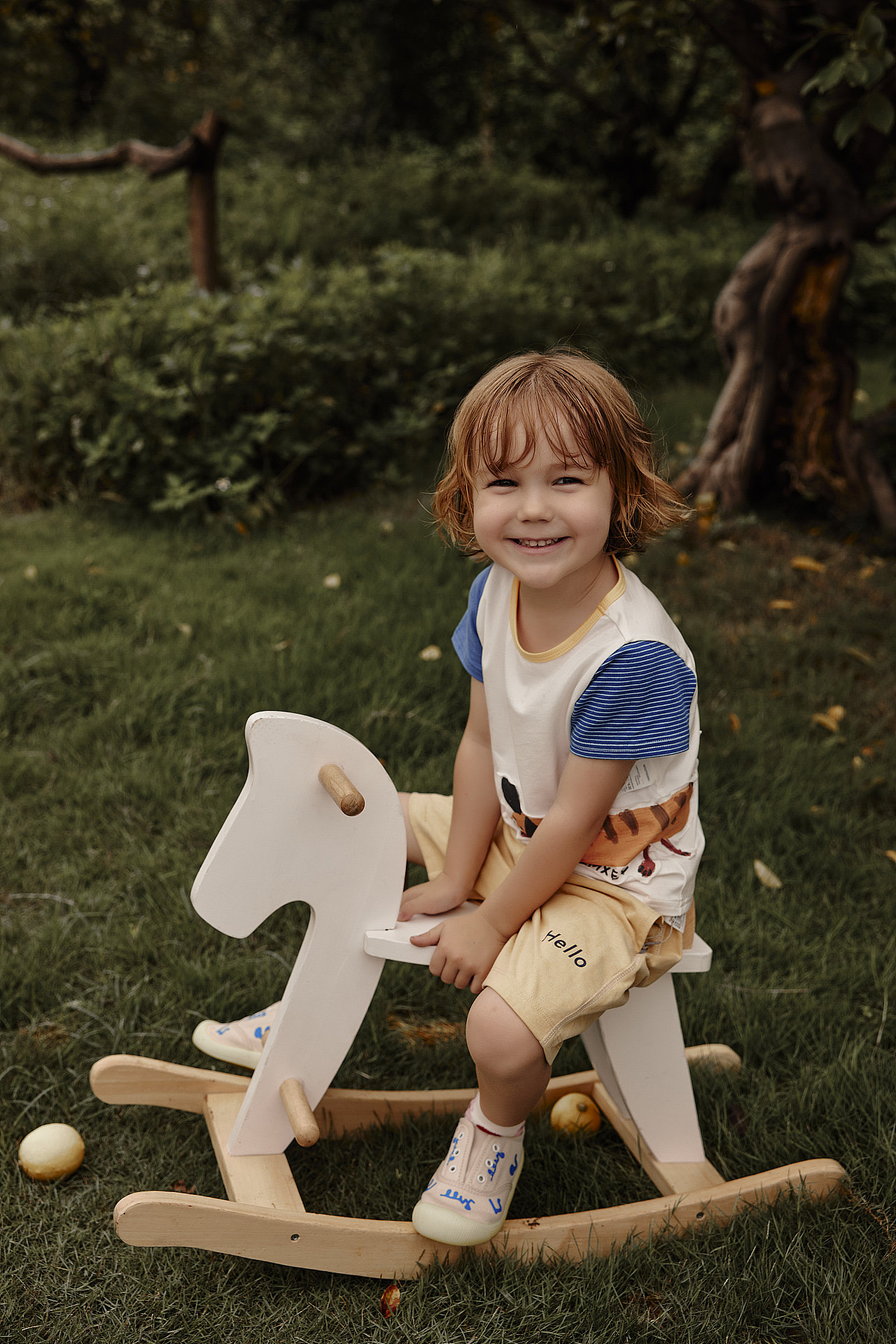 纯真无邪的回归--品牌EMXEE 童装形象拍摄_灵度摄影studio-站酷ZCOOL