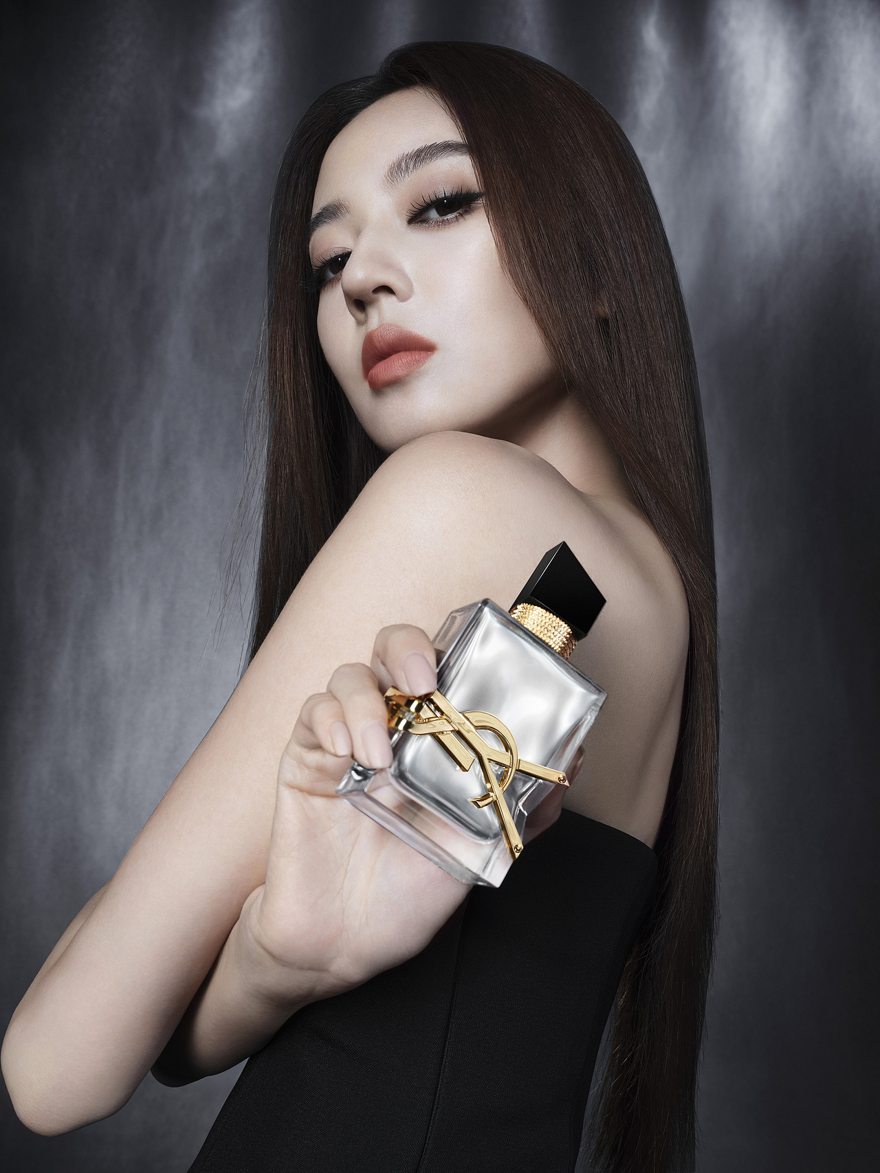 GQ&YSL香水大片_摄影师刘杨-站酷ZCOOL