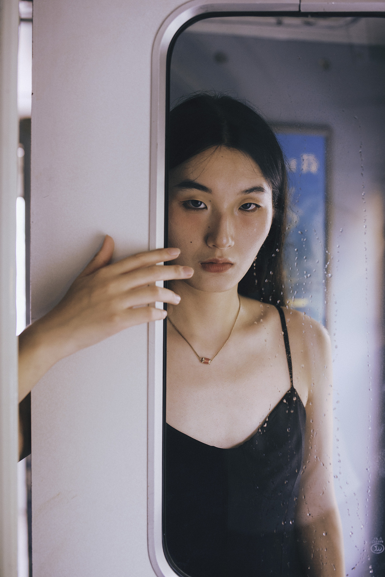 隐约瞥见_里昂LEON-站酷ZCOOL