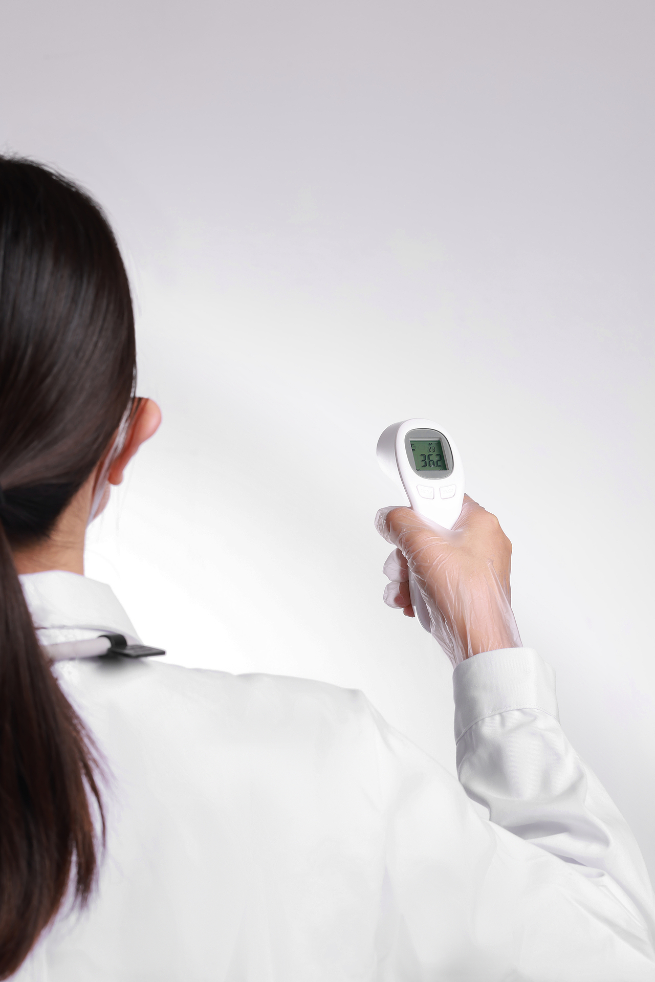 医生大夫护士医疗注射新冠疫情防护白底医护模特图_UVISION摄影-站酷ZCOOL