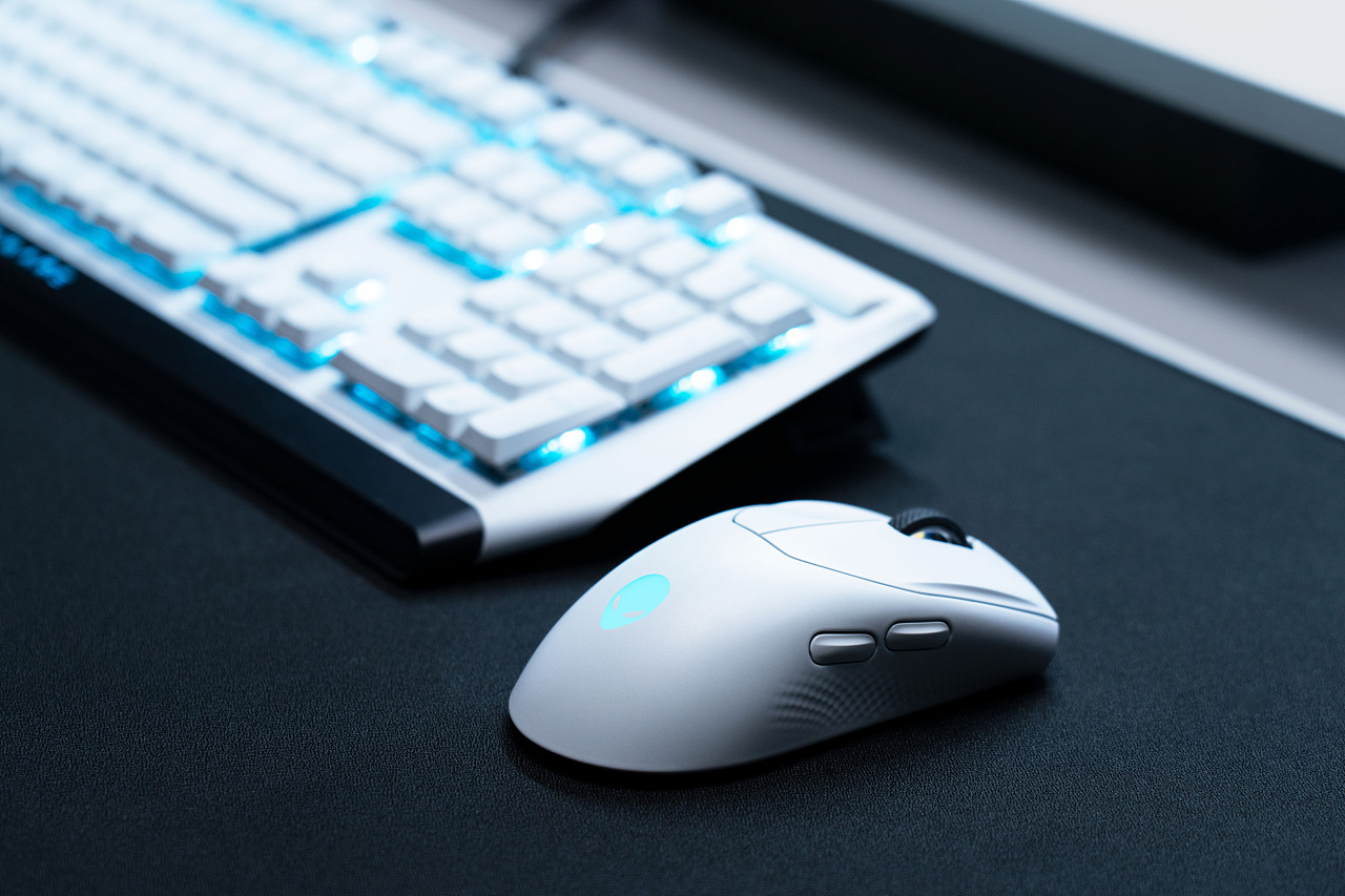 3C产品拍摄｜外星人 ️ 深白DeepWhite_深白DeepWhite-站酷ZCOOL