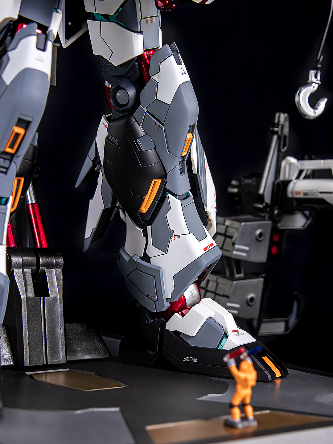 万代MG1/100重装牛高达PB限定+地台刻线分色_卓御手创阿祖-站酷ZCOOL