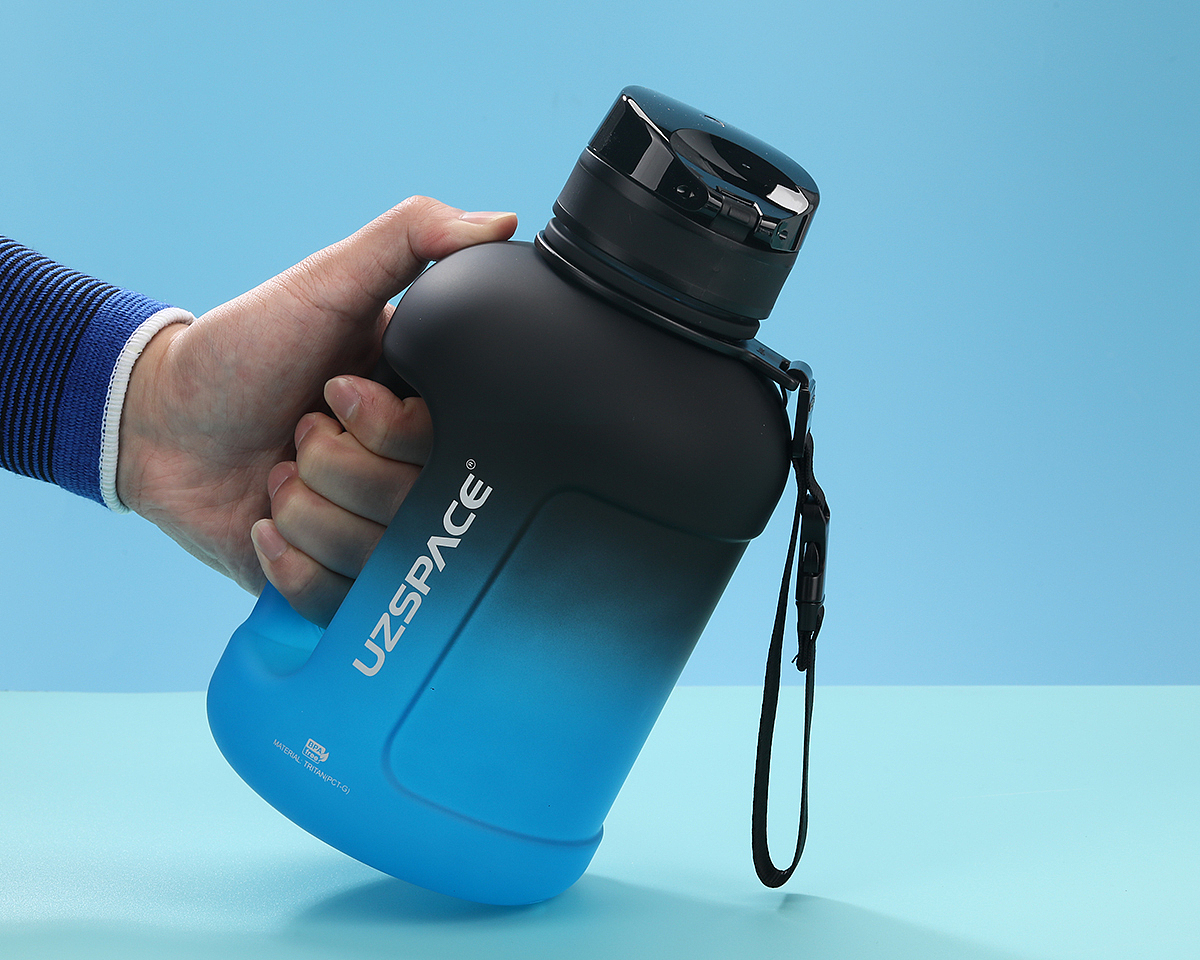 渐变色加仑壶大容量高颜值水壶_UZSPACE优之水杯-站酷ZCOOL