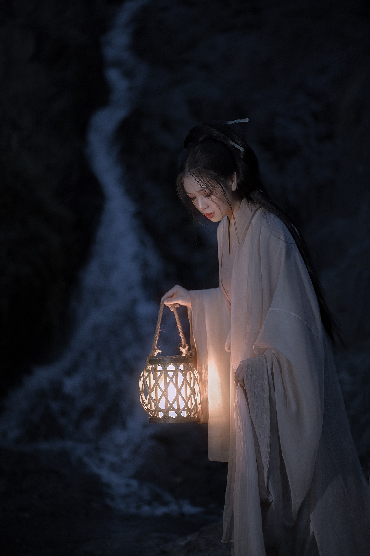 石映溪·夜_银俊苏-站酷ZCOOL