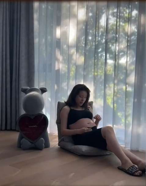 美妆Vlog_他TA1207-站酷ZCOOL