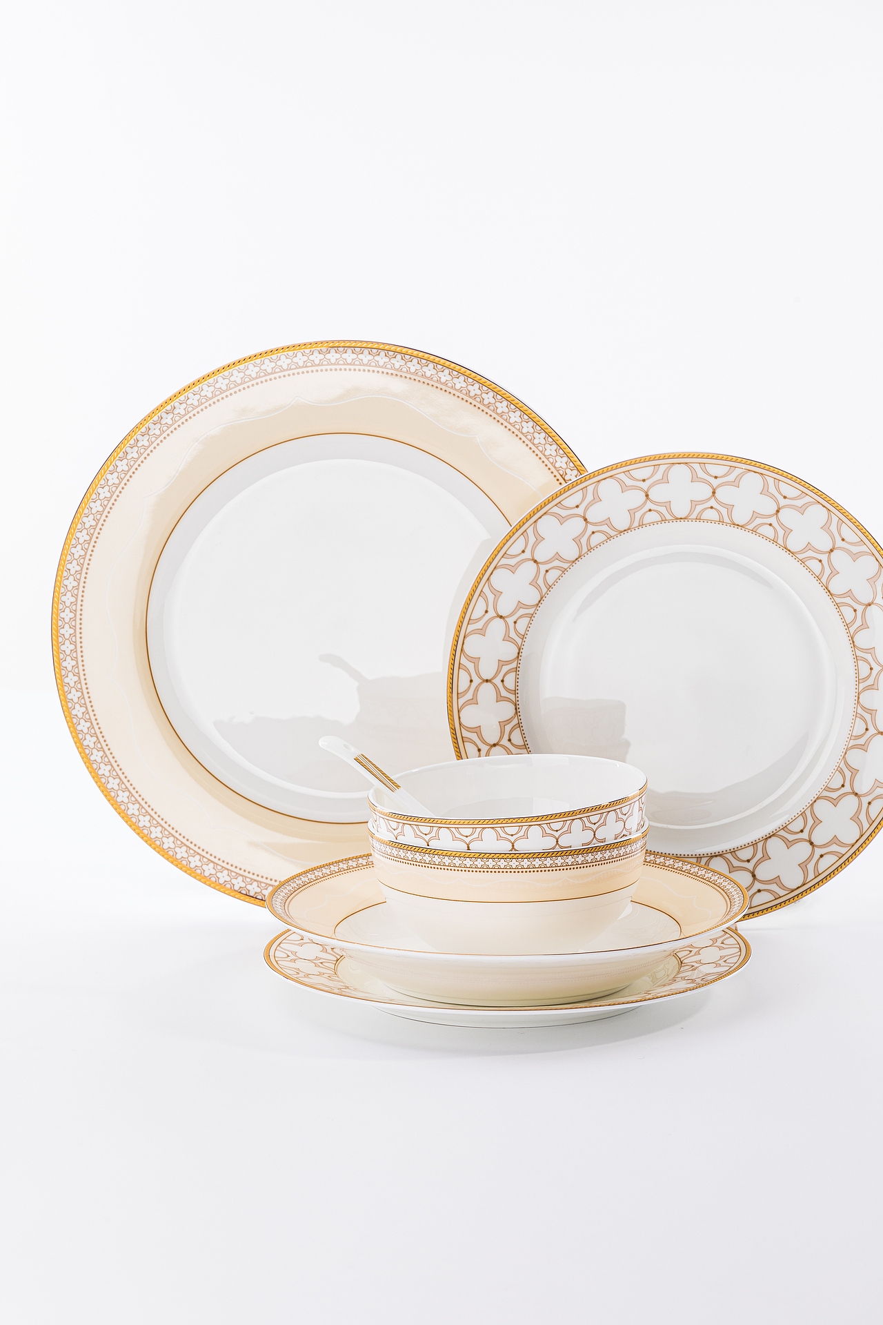 《Faith 信》| 餐具套装 | 盘子 | 碟子 | 碗 | 味碟_刘一毛YiMao-站酷ZCOOL