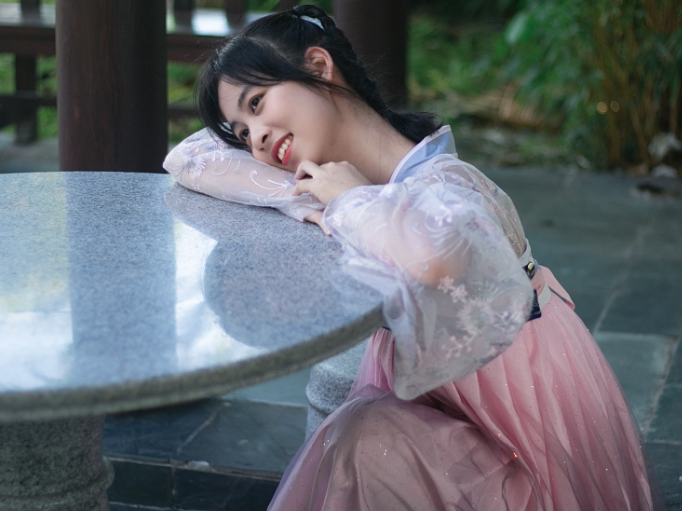 汉服古装邻家小妹妹拍摄_Lily旋子-站酷ZCOOL