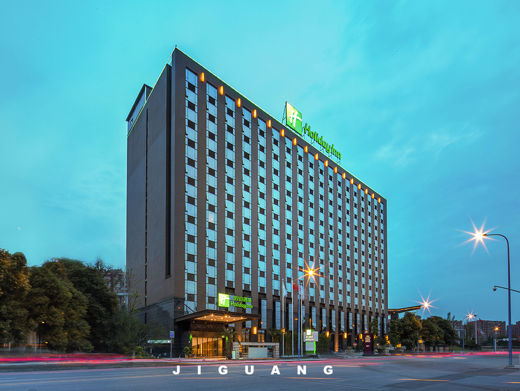 智选假日_in83-站酷ZCOOL