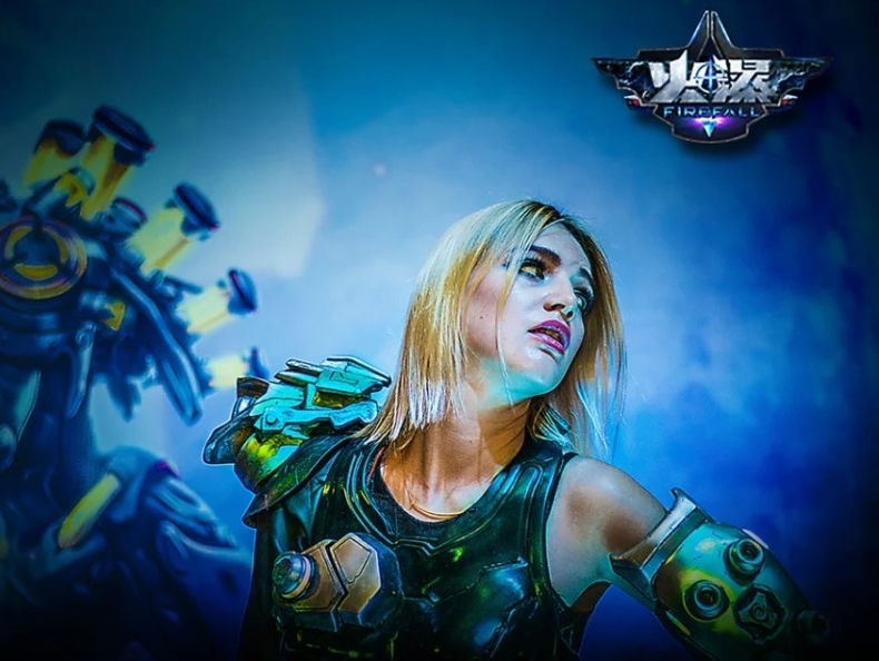 CJ showgirl 火爆 游戏COS _引领Hi生活-站酷ZCOOL