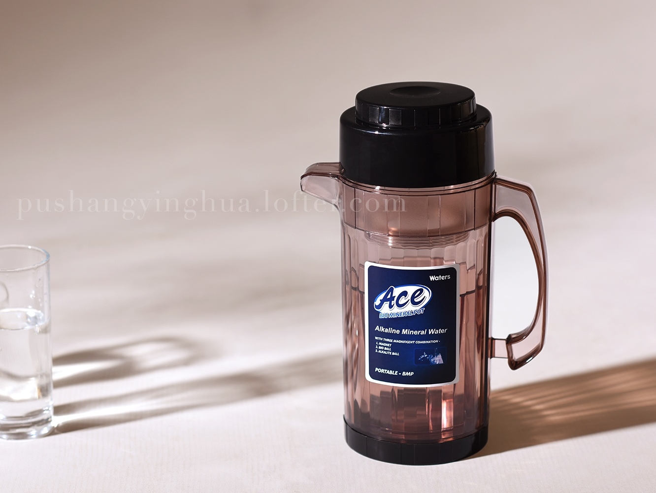 waters净水器滤水壶_HUA_NN-站酷ZCOOL