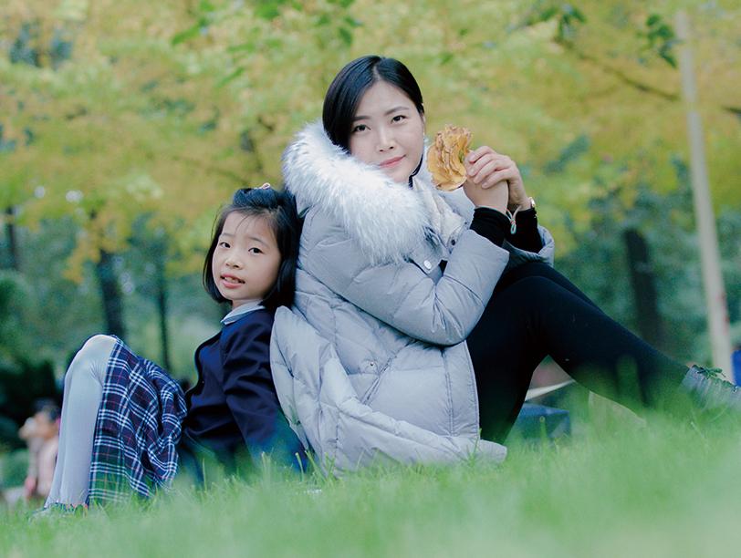 冬の银杏-《Lucy & Melissa》母女情谊_yejiang-站酷ZCOOL