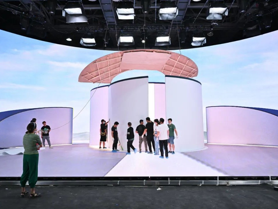 一文带你总览XR虚拟现实技术的前世今生及工作流程_ShowHo秀狐-站酷ZCOOL