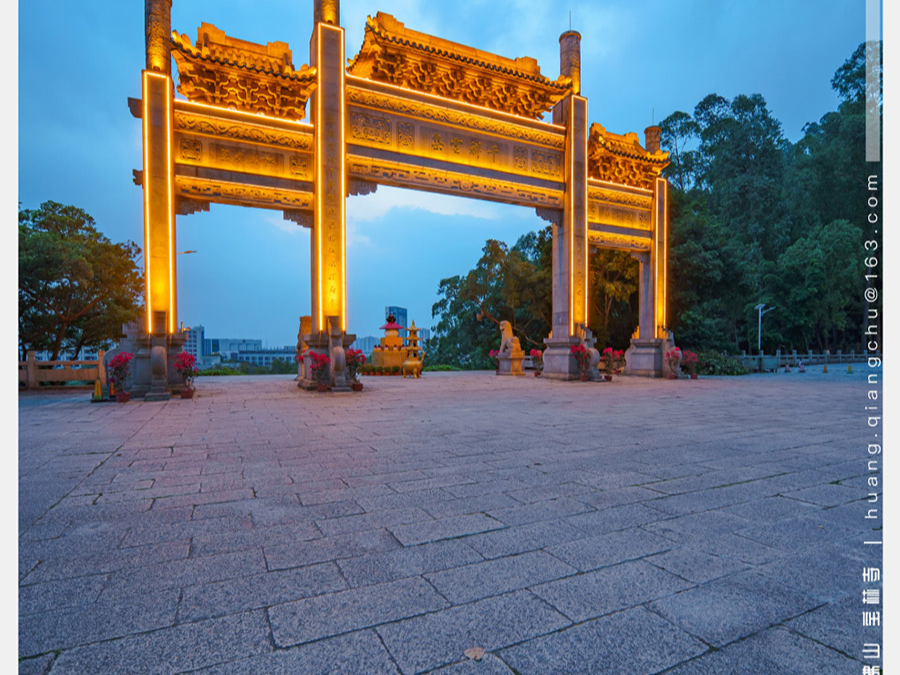 佛山 宝林寺｜夜来穿灯衣_观于我的视界-站酷ZCOOL