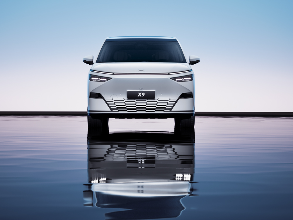 小鹏X9-展示视频_Running_hen-站酷ZCOOL