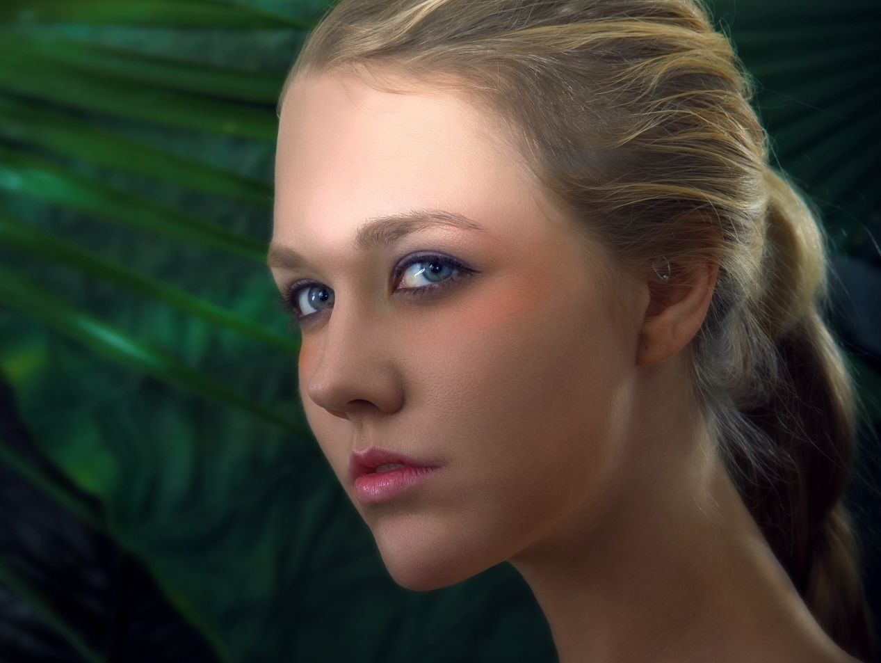 人像修图_LINYOUYI林又壹-站酷ZCOOL