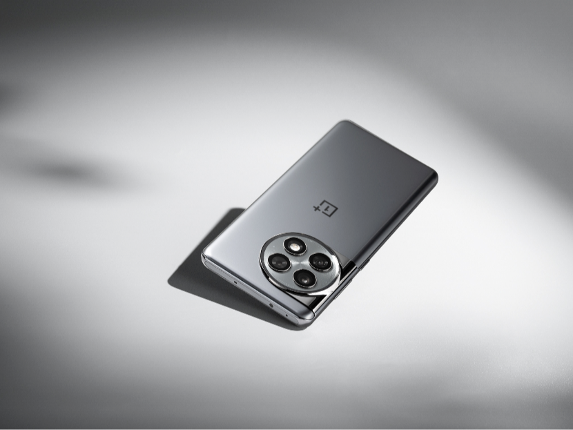 一加Ace 2 Pro 钛空灰_ShouziVision-站酷ZCOOL