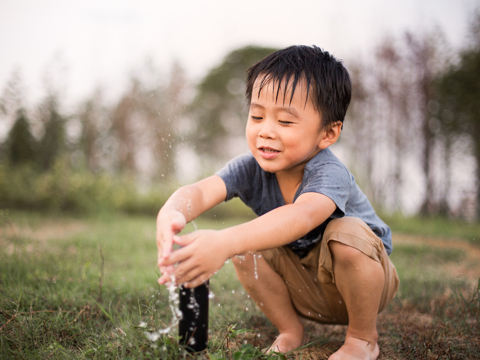 【ThomasKids】独自在偷欢_木头人318-站酷ZCOOL