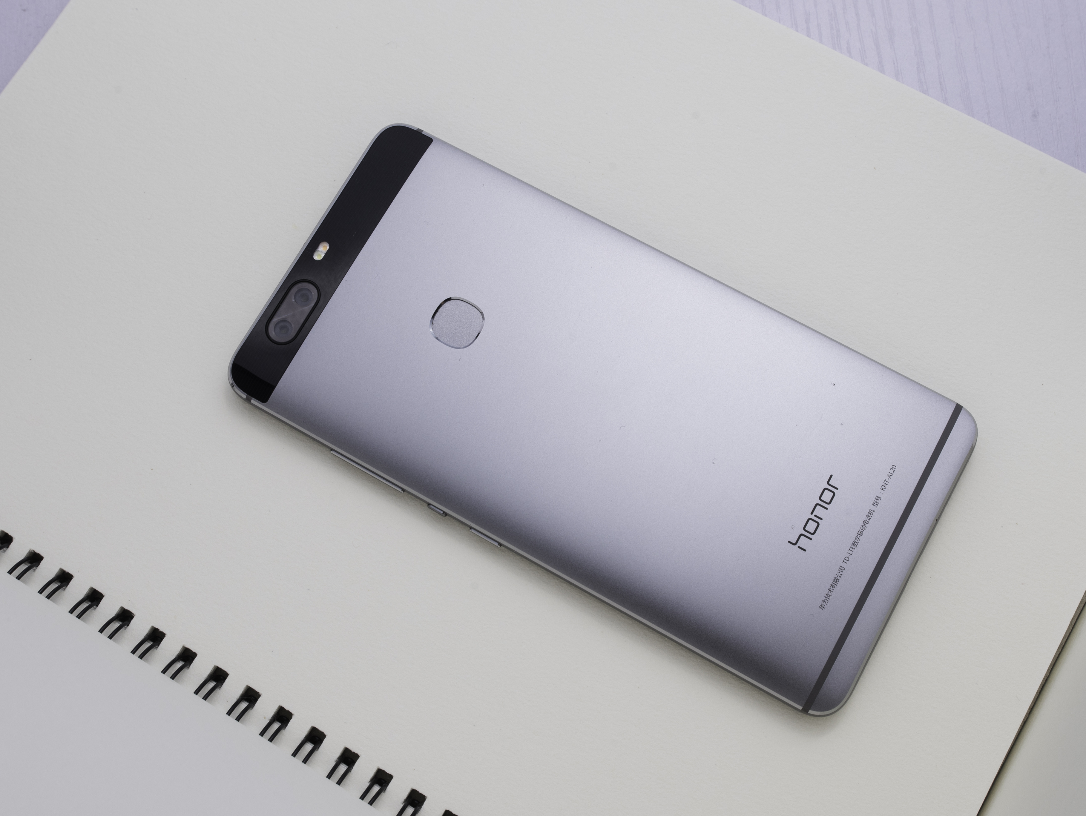 荣耀V8_aliyour-站酷ZCOOL