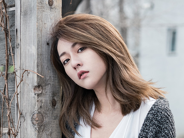 拍摄过程中妹子居然做了这种事_ahwin-站酷ZCOOL